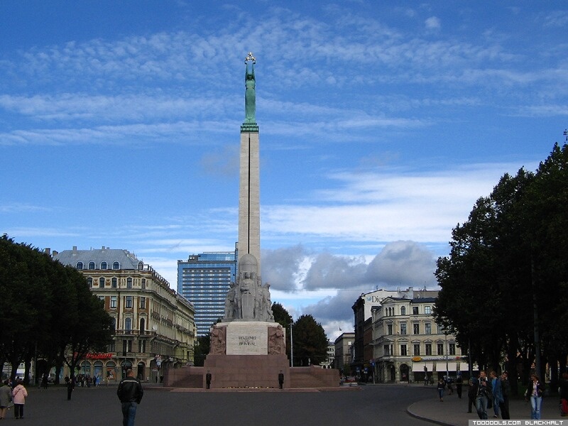Riga, Latvia / Freedom Monument, 2